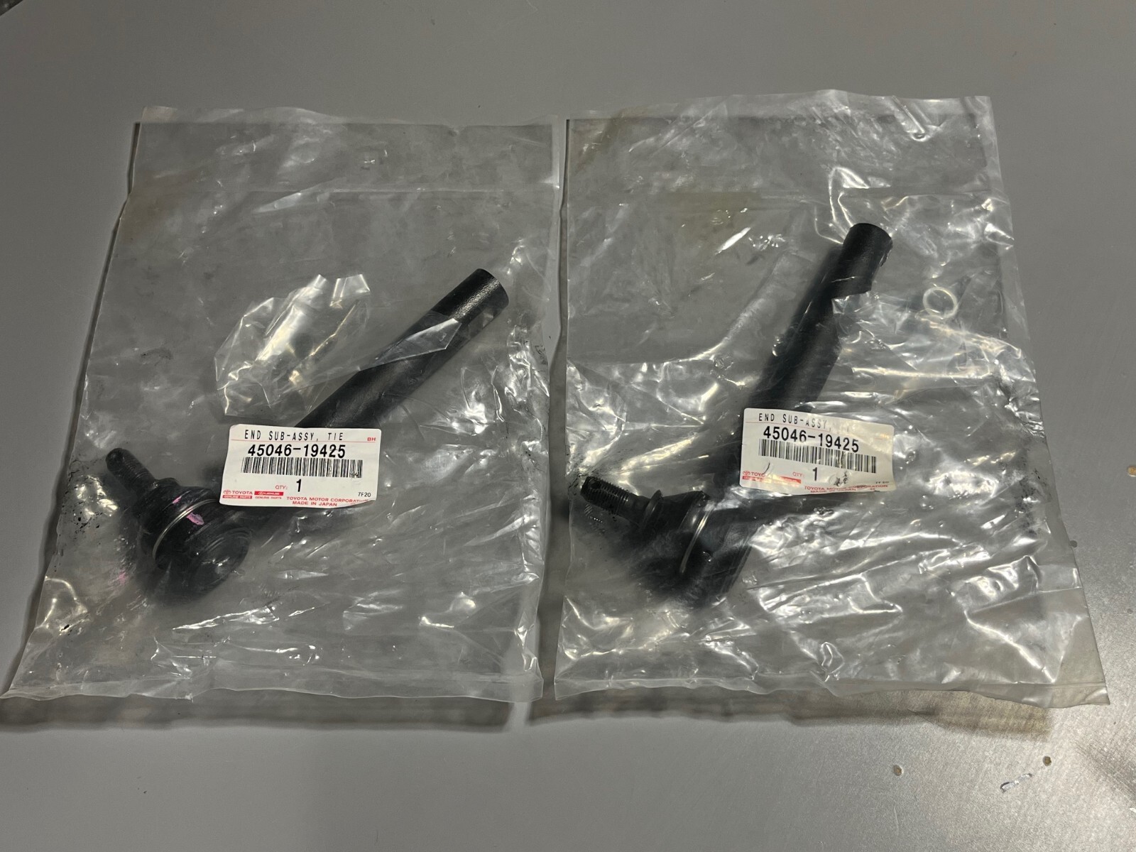 Genuine Toyota Corolla 2009-2013 Outer Tie Rod Ends RH LH Set 45046 ...