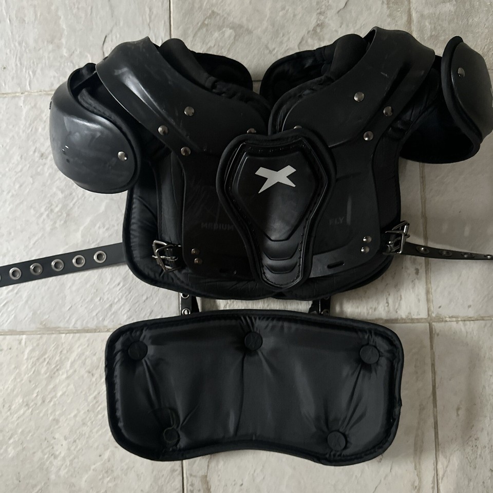 Medium Xenith Football Shoulder Pads with Large Lower Back Attachment ...