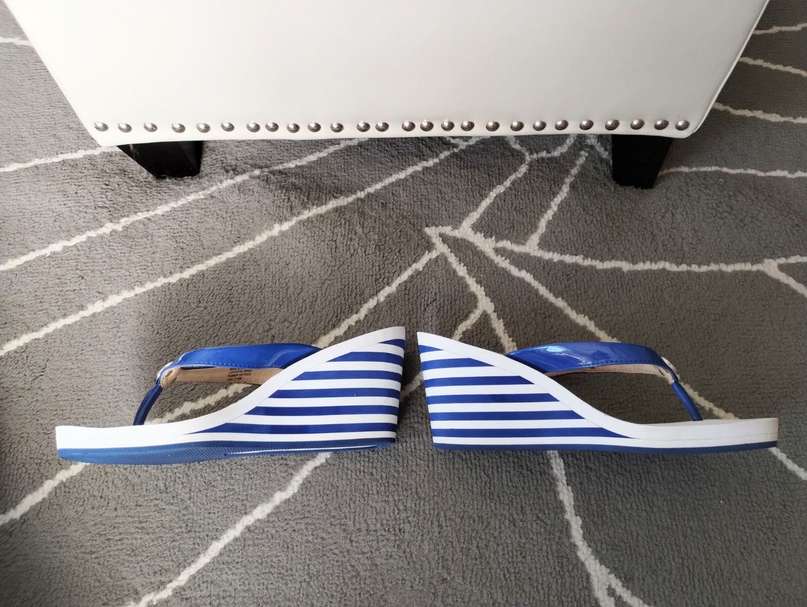 Michael Kors Blue And White Striped Sandals - Gem