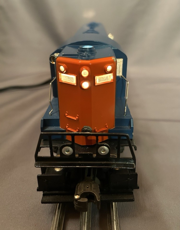 LIONEL GP-7 8353 GRAND TRUNK DIESEL LOCOMOTIVE | eBay