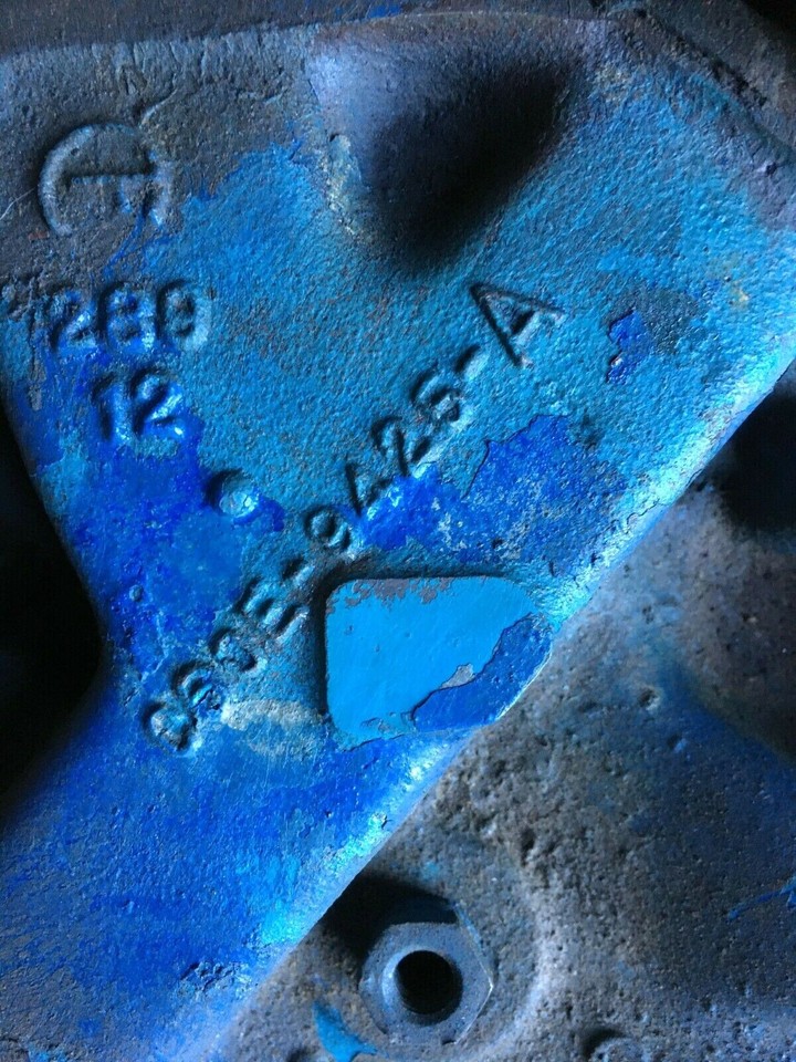 60s OEM Small Block Ford 2 BBL Intake Manifold & Baffle C6OE-9425-A ...