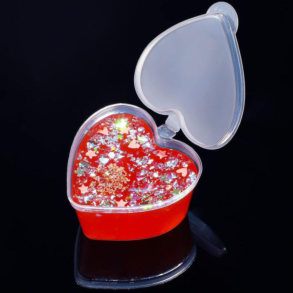 Disposable Plastic Cups with Leak-Proof Lids and Heart-Shaped Souffle ...
