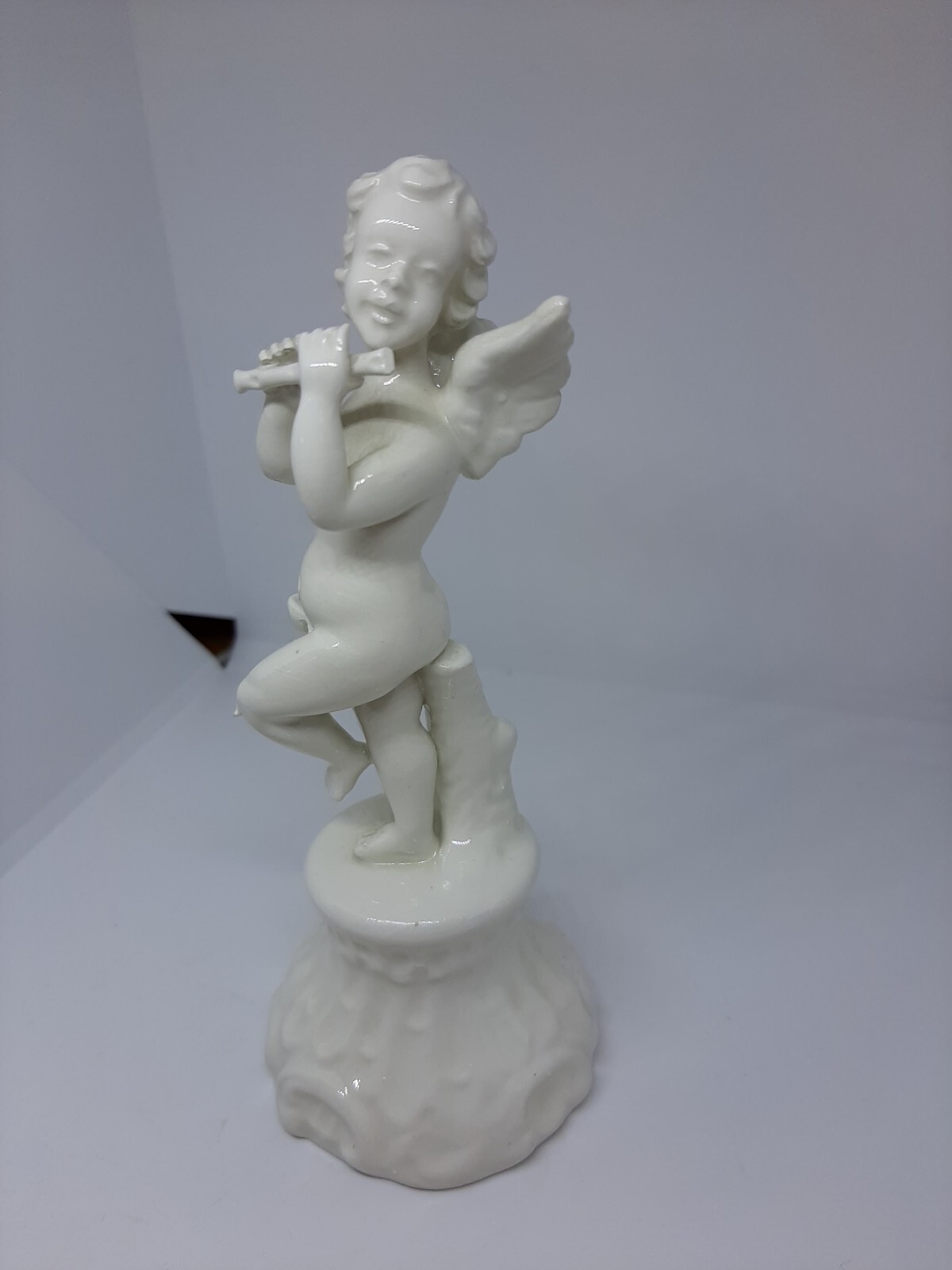 ITALY CERAMIC ANGEL-CHERUB-PUTTI PLAYING flute FIGURINE 5" WHITE ...