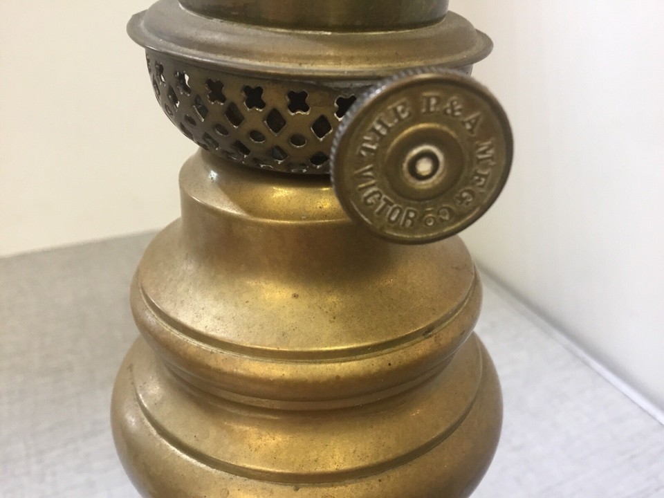 Antique VICTOR P&A Brass Oil Lamps - Matching Pair - No Chimneys | eBay