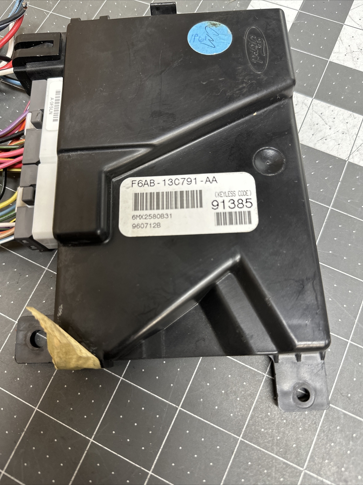 1995-1997 Lincoln Town Car Driver's Left Door Control Module ...