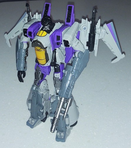 Transformers Studio Series 113 SKYWARP Complete Bumblebee Voyager 113 ...