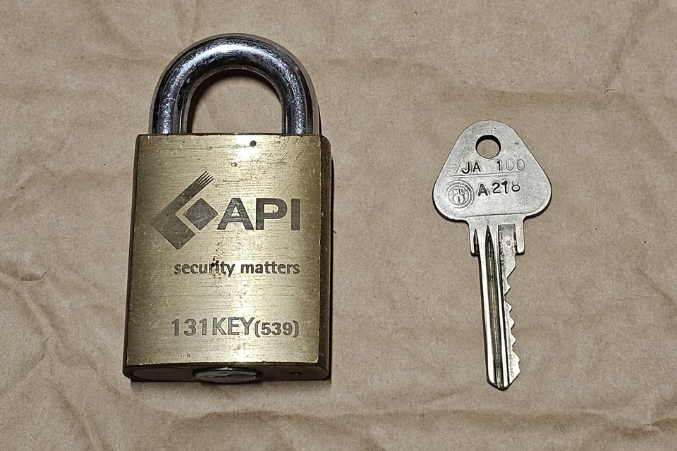 Restricted Lockwood 334 pad lock MLA J Series JA profile w/ Key JA JB ...