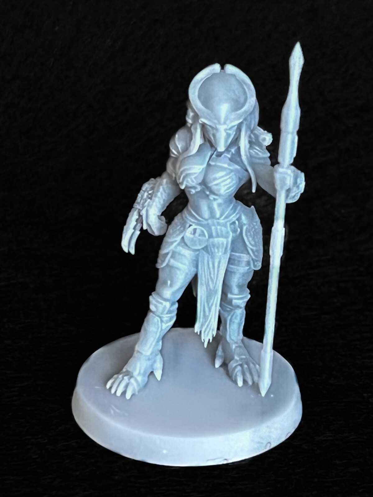 Lanika, Elite Vixen Skull Hunter 32mm Papsikels Miniature AvP, Predator ...