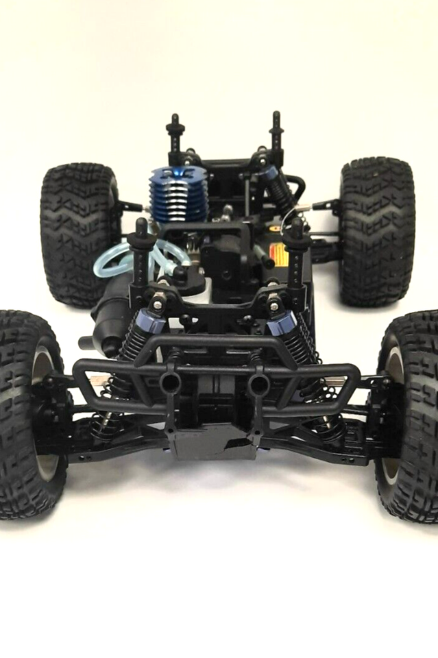 RC Nitro Car Chassis 1/|0 .18 engine | eBay