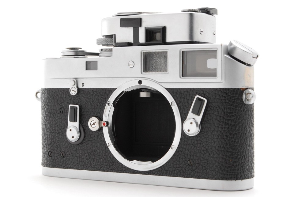 Near Mint Leica Leitz M4 Silver 35mm Rangefinder Film Camera Body w ...
