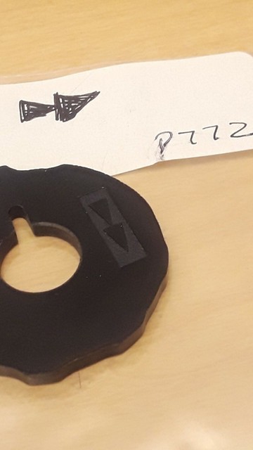 Vintage SINGER Sewing Machine Model 306w Zigzag Cam 276301 for sale ...