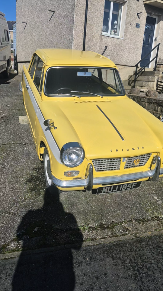 1968 Triumph Herald 1200 YELLOW WITH WHITE STRIPE.. | eBay UK