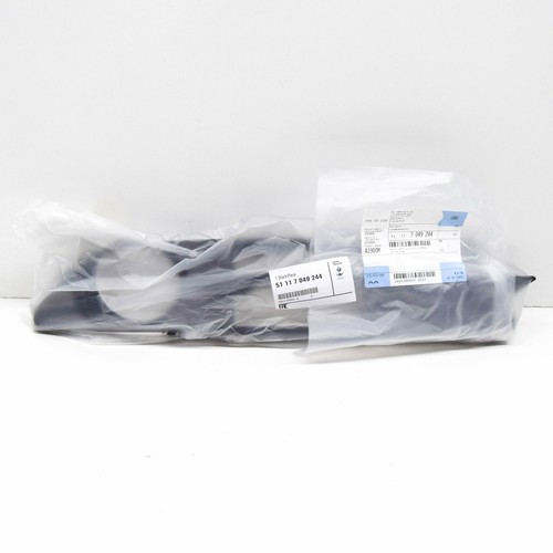 NEW BMW 5 E60 RIGHT FOG LIGHT GRILLE 51117049244 7049244 OEM | eBay