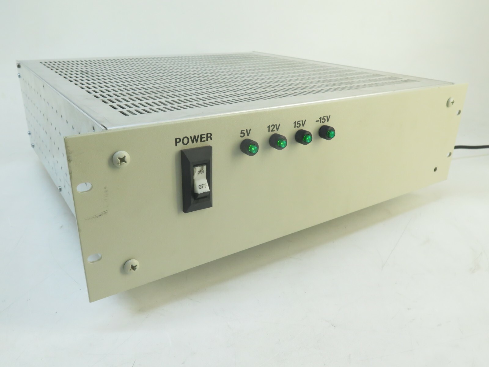 3U Rack Mount 4 Output Fixed Voltage Power Supply with 5V / 12V / 15V ...