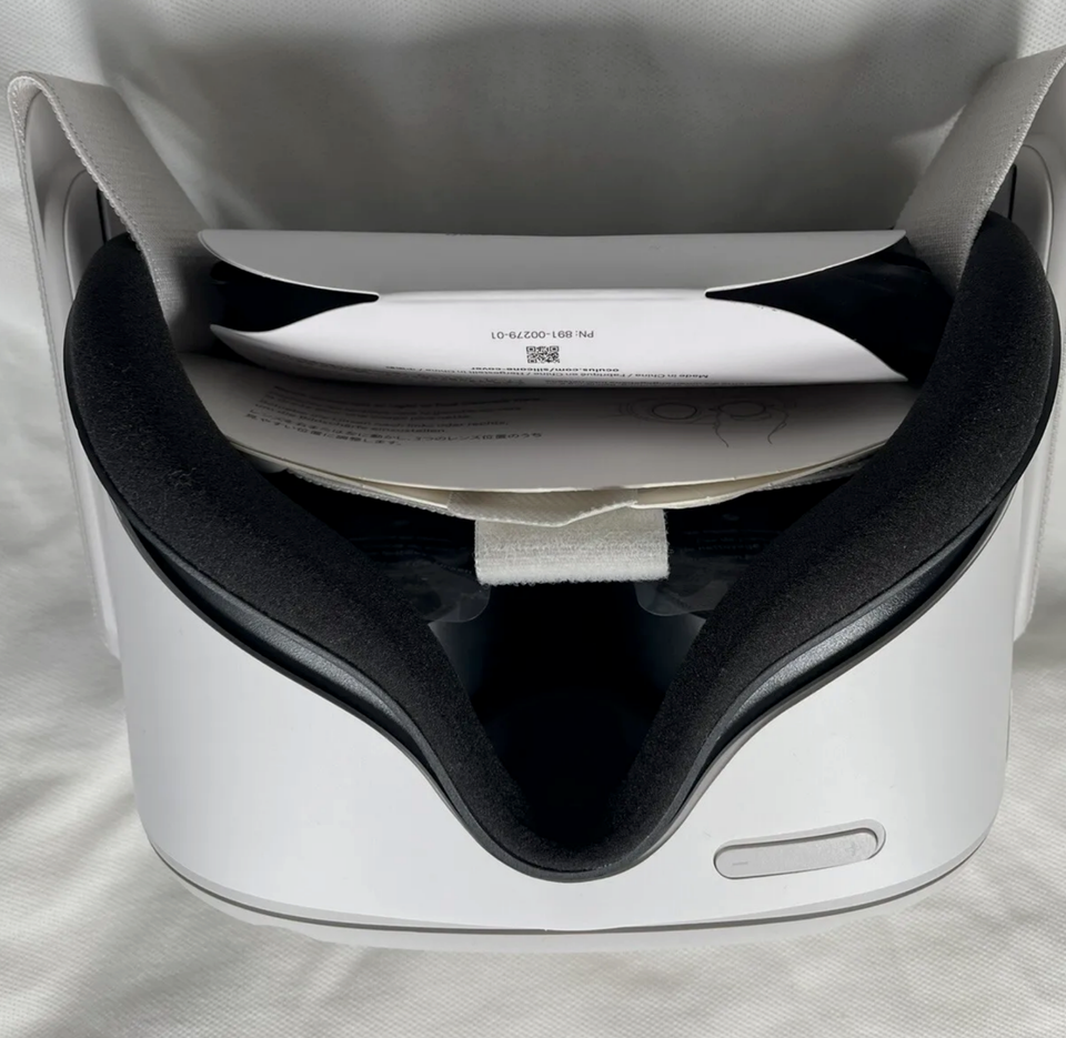 Oculus Meta Quest 2 128GB VR Headset - White Headset ONLY No ...