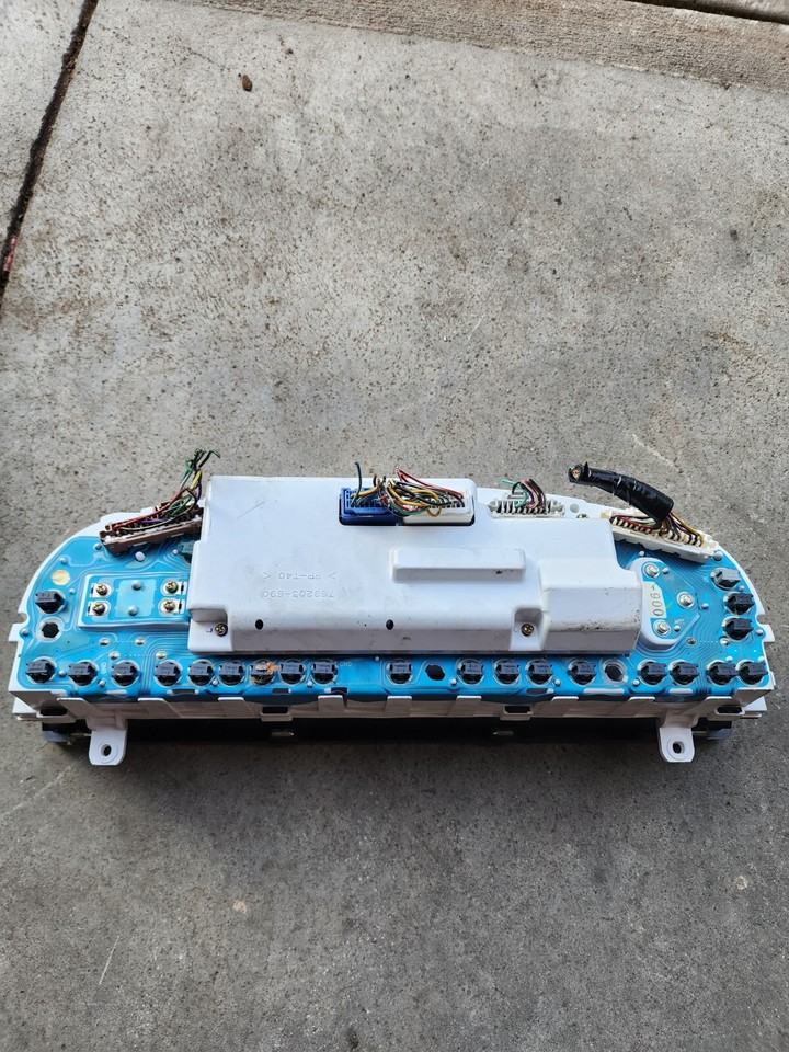 96-02 Toyota 4Runner Instrument Cluster Gauge Speedometer Dash 4Runner ...