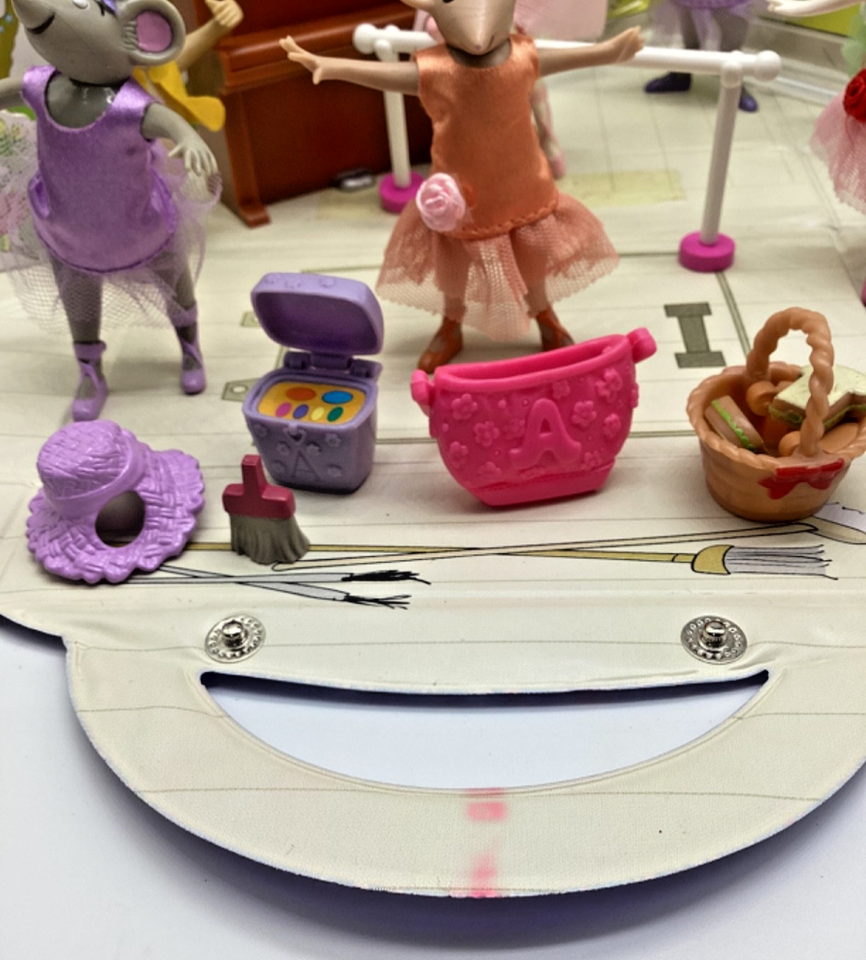 Angelina Ballerina Opening Night Playset With 7 Figures Sababa Toys HTF ...