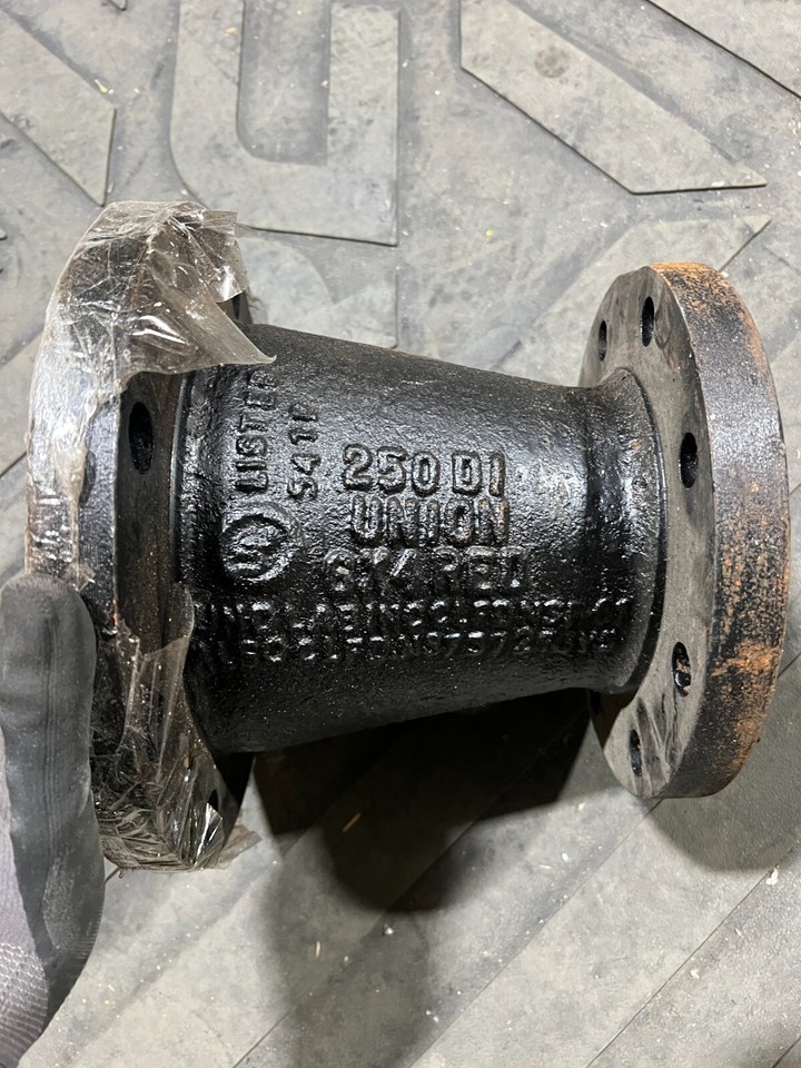 TYLER UNION 6x4 in. Flanged Concentric Epoxy Ductile Iron C110 Full ...