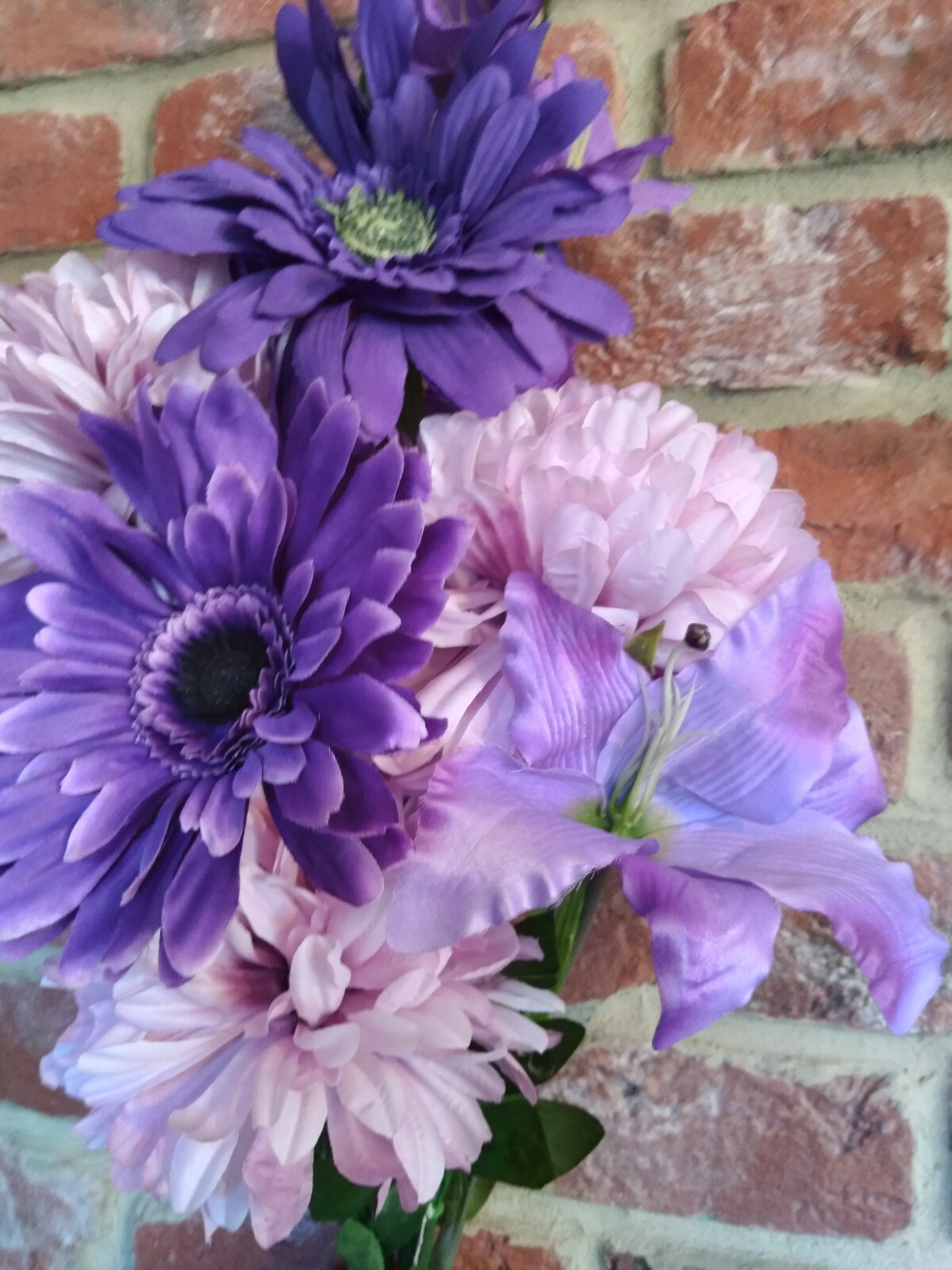 Lilac & Purple Artificial Floral Display, 2ft Wired Stem, Pom Pom ...