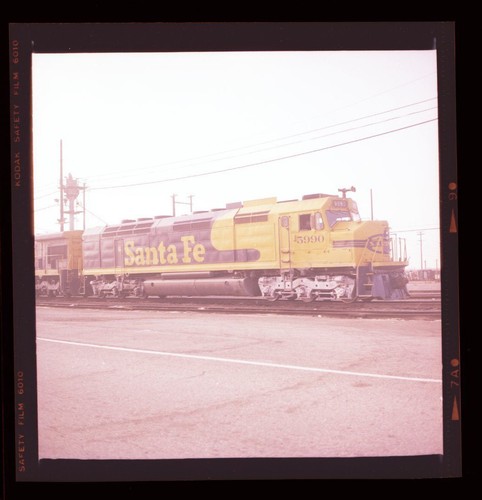 ATSF Santa Fe EMD FP45 Locomotive #5990 - Original Color Railroad ...