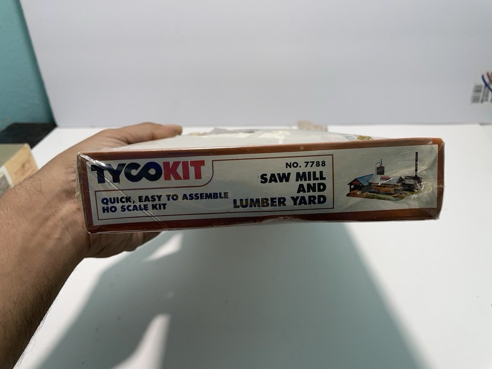 B23 TYCO Ho Scale Model Train Building Kit Sawmill And Lumber Yard No ...