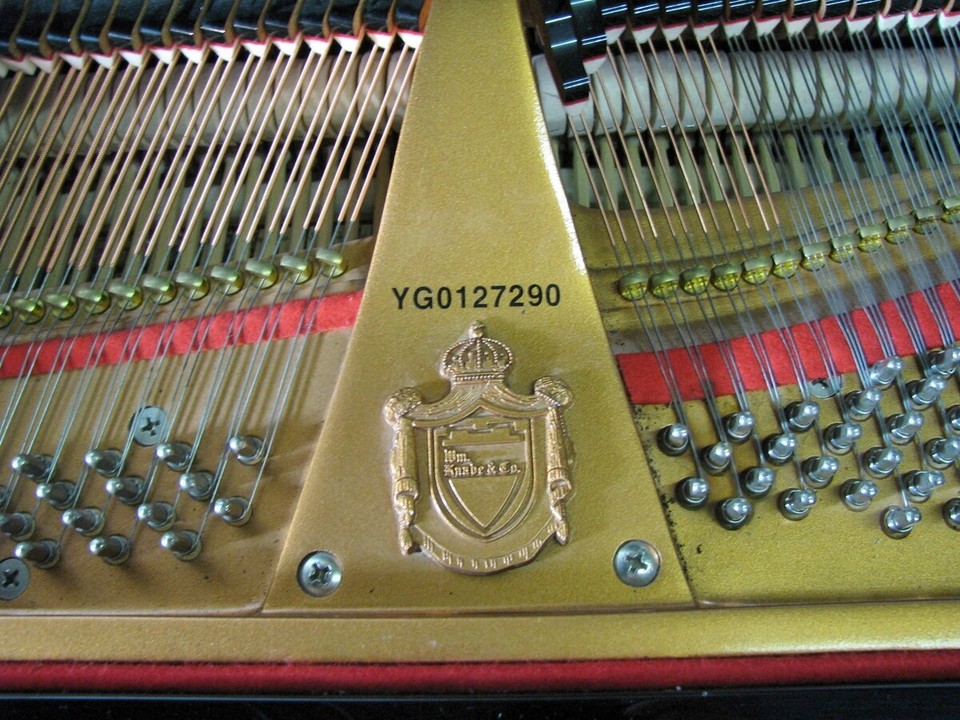 Knabe Baby Grand Piano Model KN-520; Gloss Black With Bench ...