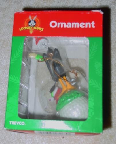 Vintage Looney Tunes "DAFFY GOLFING" Ball Duck Christmas Ornament #1175 ...