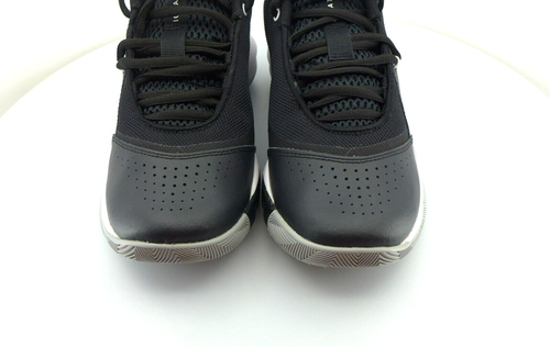 Under Armour SC 3 Zero IV Kids Black White Athletic Shoes Size 6Y New ...