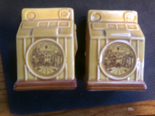 Vintage "RENO" NEVADA (SLOT MACHINES) SALT & PEPPER Shakers - ONE ARMED ...