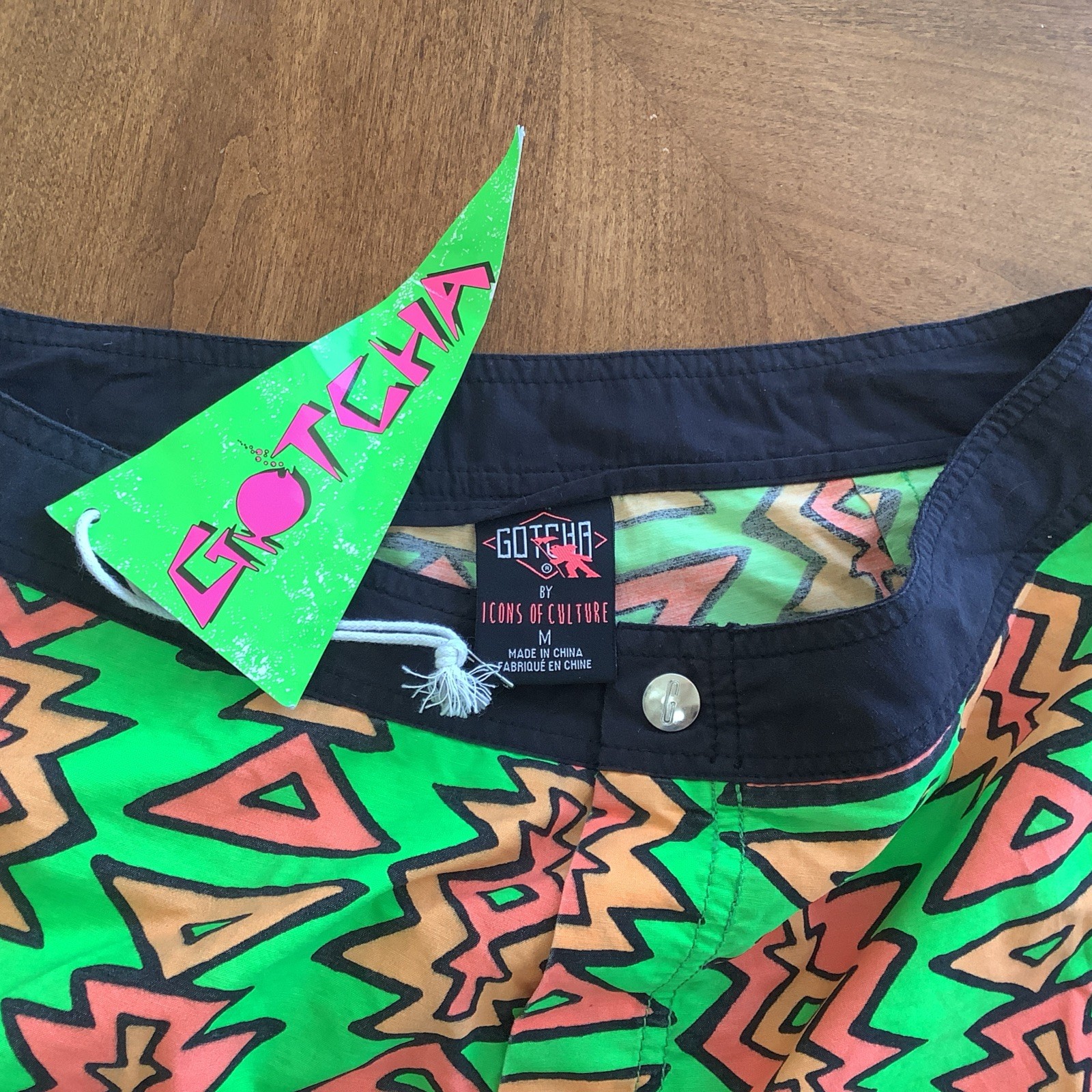 GOTCHA icons of culture 1990s vintage neon board shor… - Gem