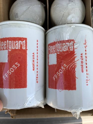 2 New FLEETGUARD FF5033 GMC 25011214 FUEL FILTERS | eBay