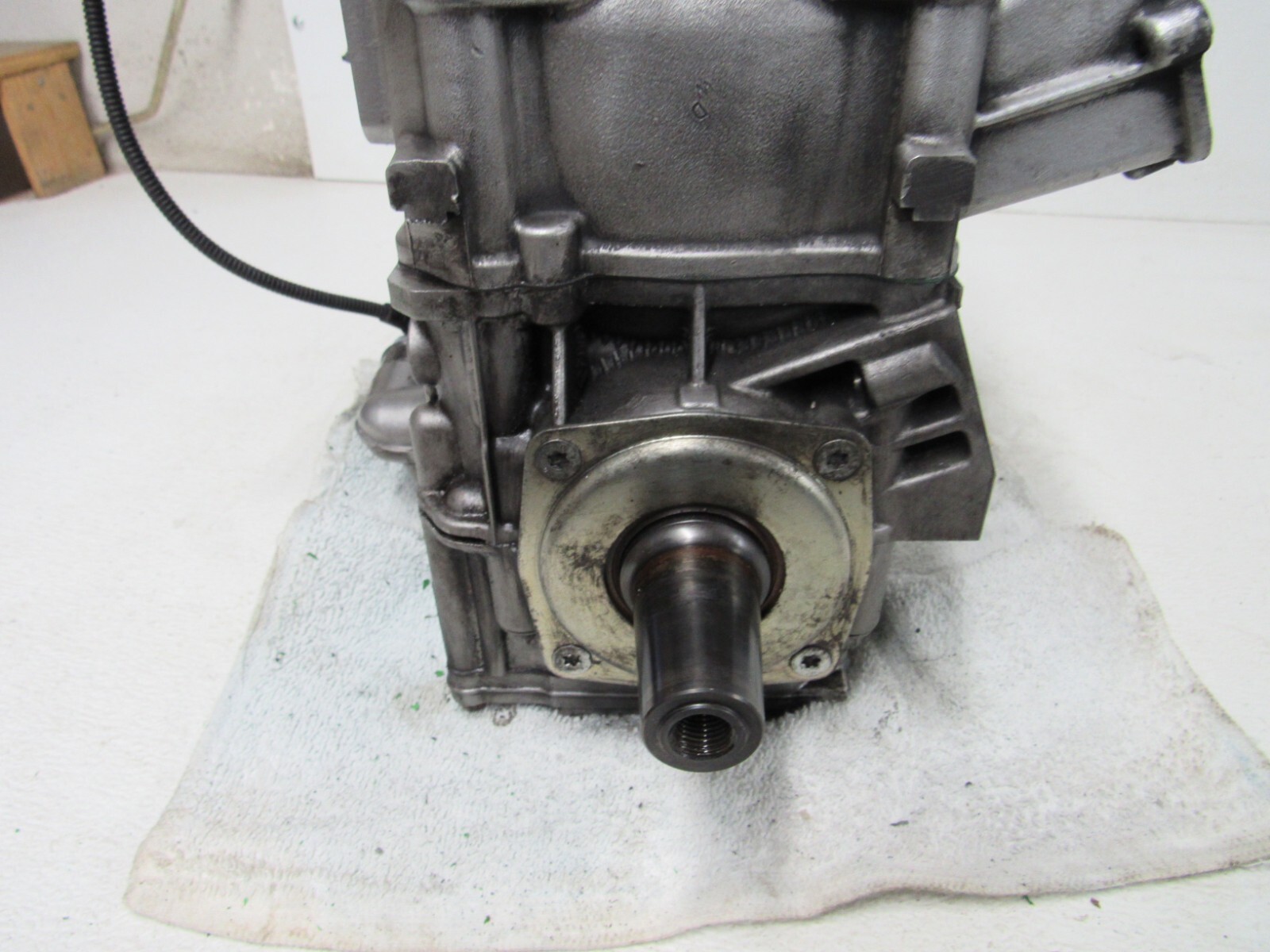 12 SKI DOO FREERIDE XP 800 E-TEC ENGINE MOTOR CASES CRANK CYLINDER OEM ...