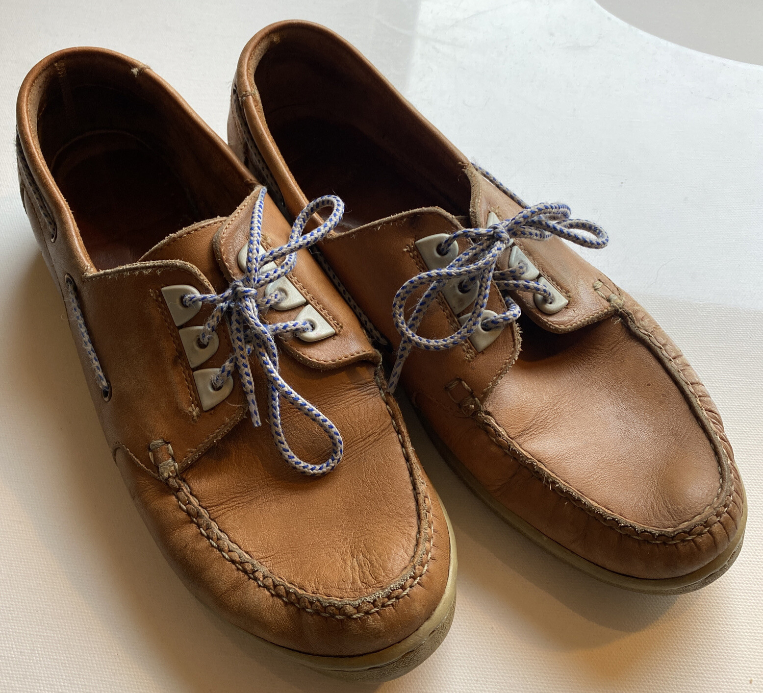 nike vintage brown leather boat shoes women’s 7 - Gem