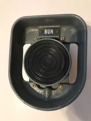 Pneumatic Valves - Palm Button