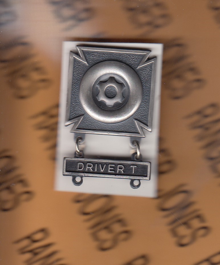 US Army DRIVER w/ TRACKED Vehicle Tab Qualification badge award ...