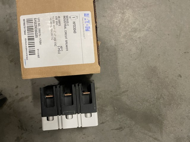 Cutler-Hammer HFD3040 3 Pole Circuit Breaker for sale online | eBay