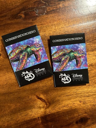 Disney Conservation Fund Hero Button Pin Badge With Sea Turtle New Set ...