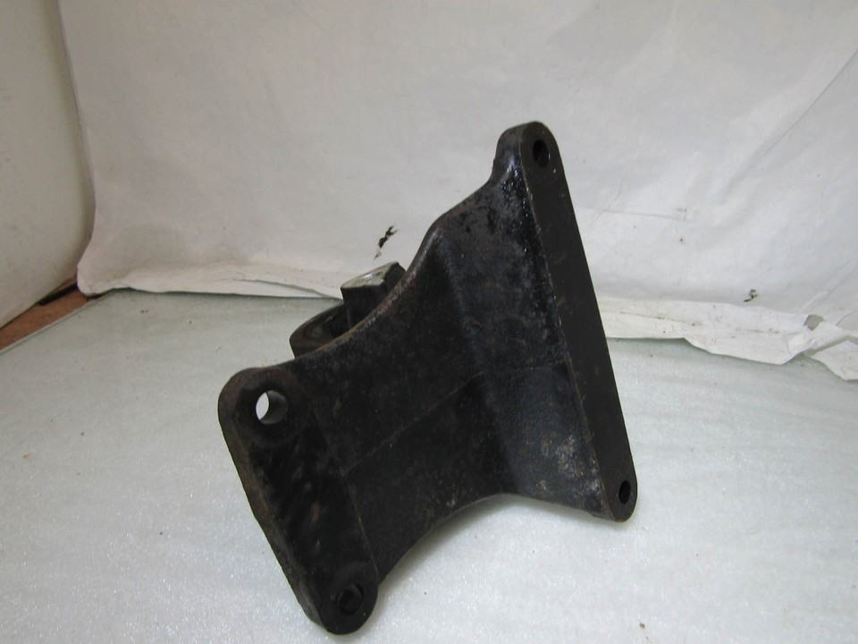 Jeep Grand Cherokee WJ 3.1 531OHV right front engine mount 52059050 ...