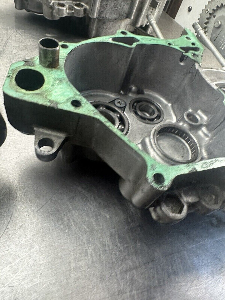 Honda CRF 250R Crankcase Left Crank Case 11200-KRN-316 2004-2006 NEEDS ...