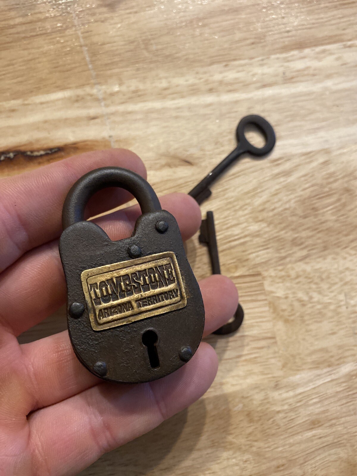 Wyatt Earp Tombstone Padlock Key Set Metal Lock Wyatt Earp Yellowstone ...