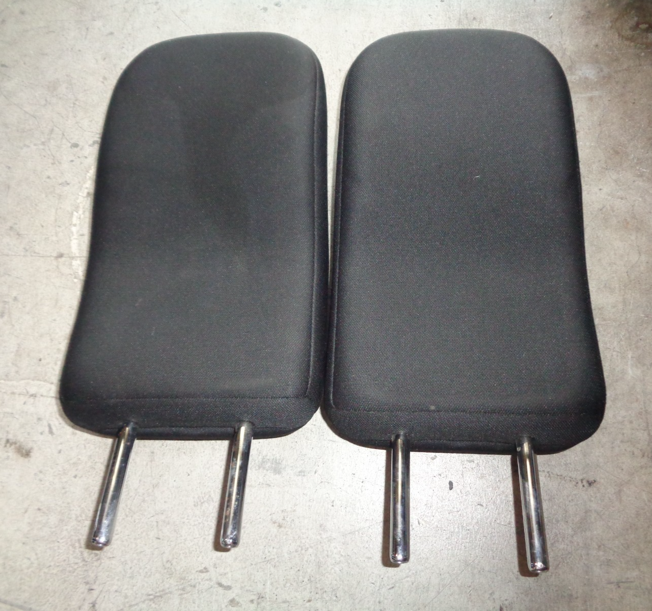 14-20 MITSUBISHI OUTLANDER THIRD ROW HEADREST SET HEAD RESTS BLACK ...