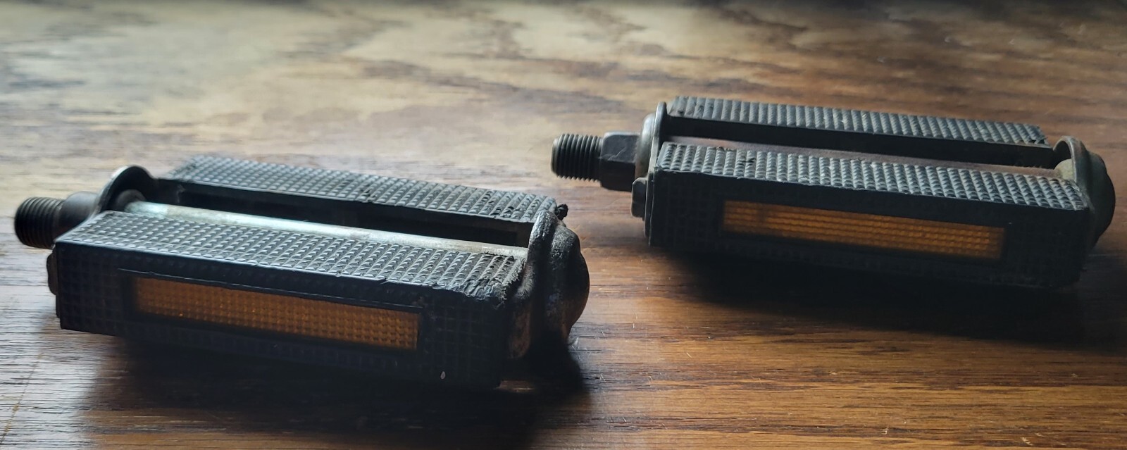 Vintage Square Style Bicycle Pedals Block 9/16" Reflectors 26 6 5C | eBay