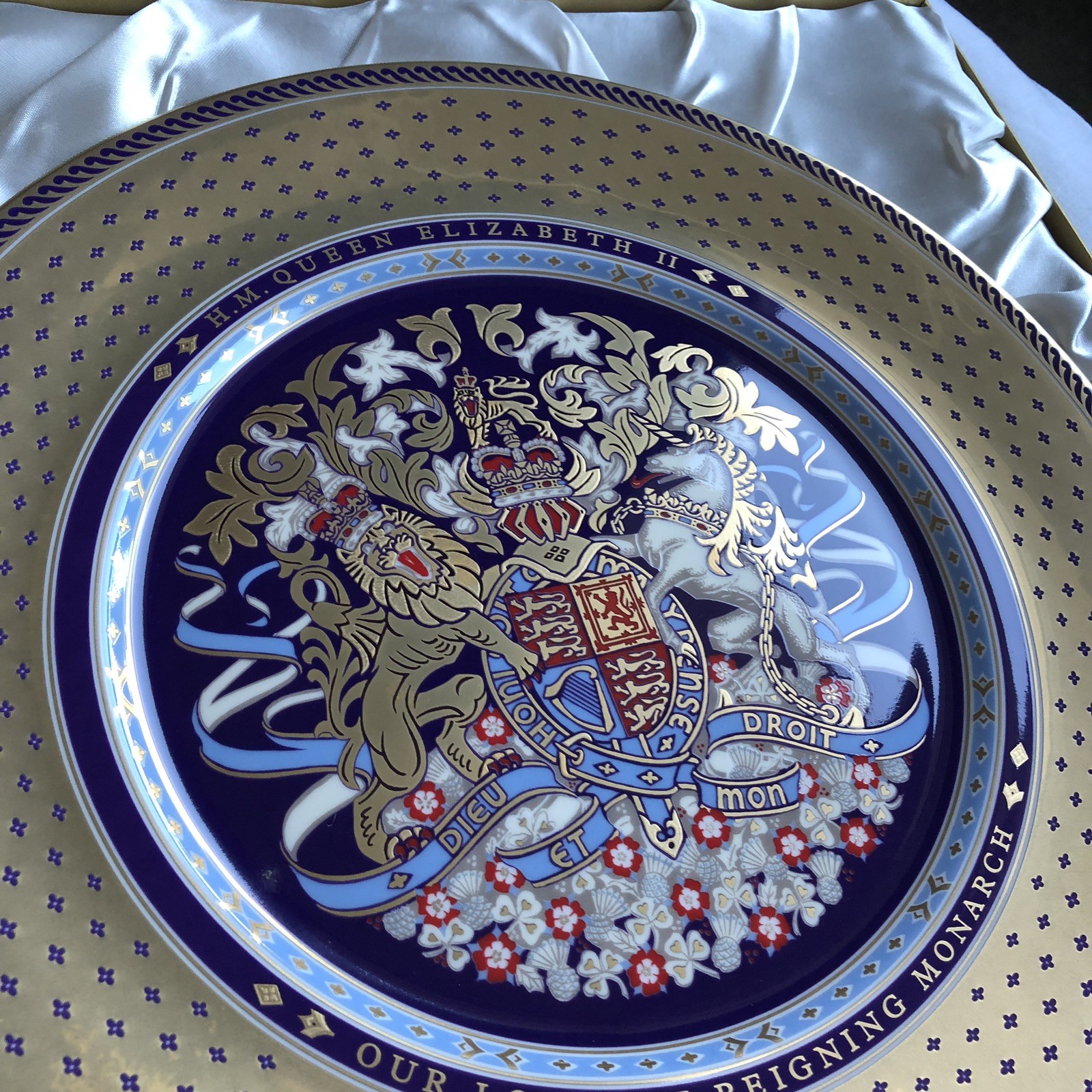 Queen Elizabeth II - Longest Reigning Monarch plate - Rare Ltd Ed 153/ ...