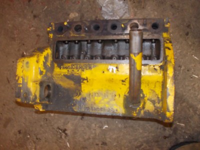 International Cub 154 Low Boy tractor original IH engine motor block ...