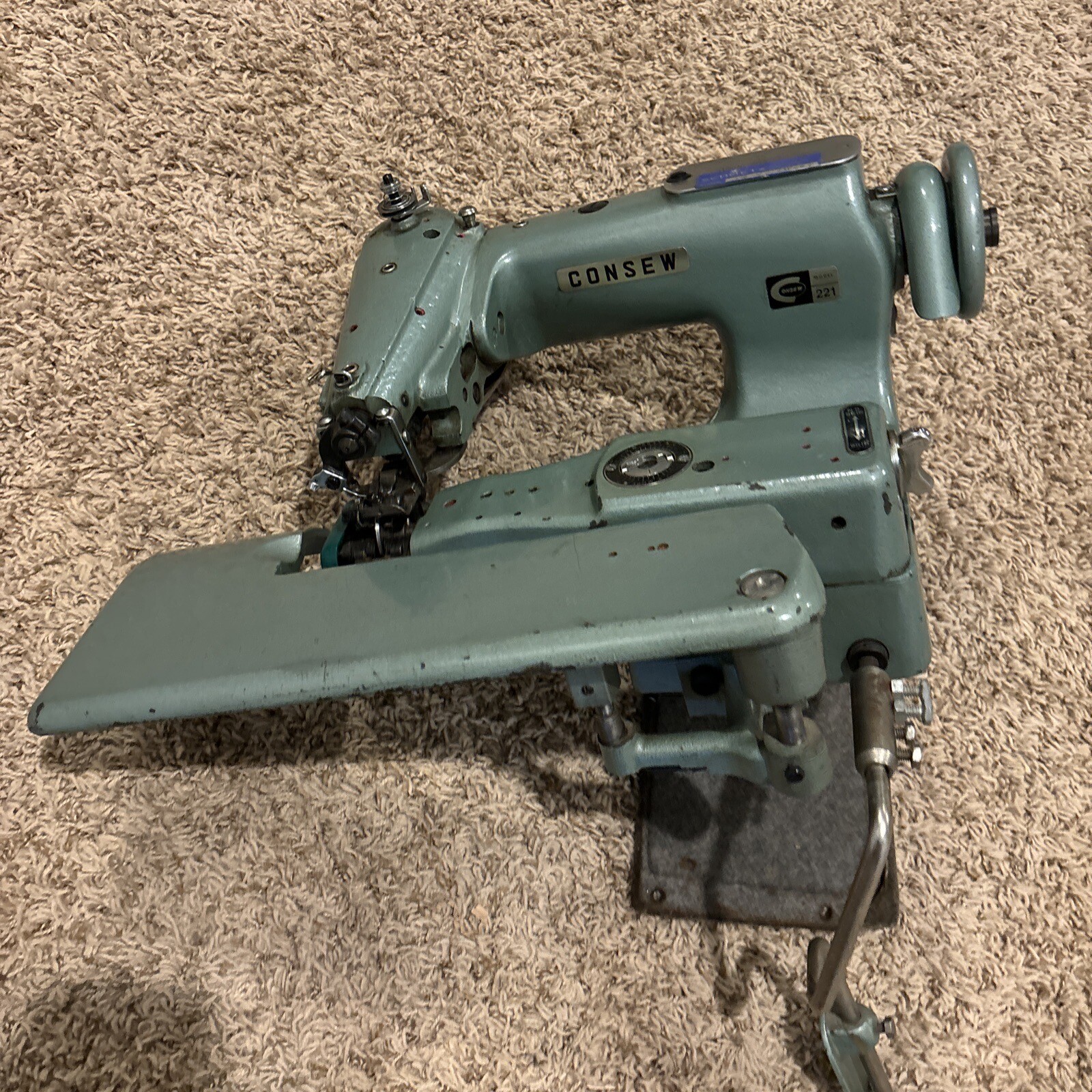 CONSEW 221 INDUSTRIAL BLIND HEMMER FELLING SEWING MACHINE | eBay