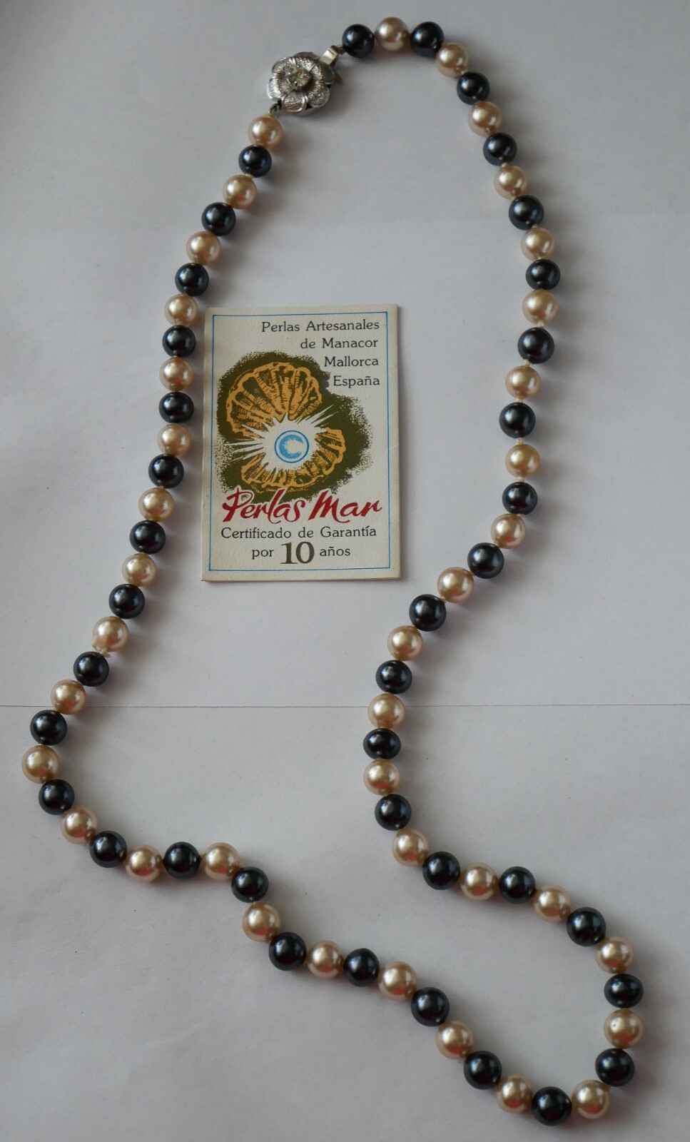 Damen Mallorca Majorca Perle Perlen Kette Perlenkette grau weiß Strass ...