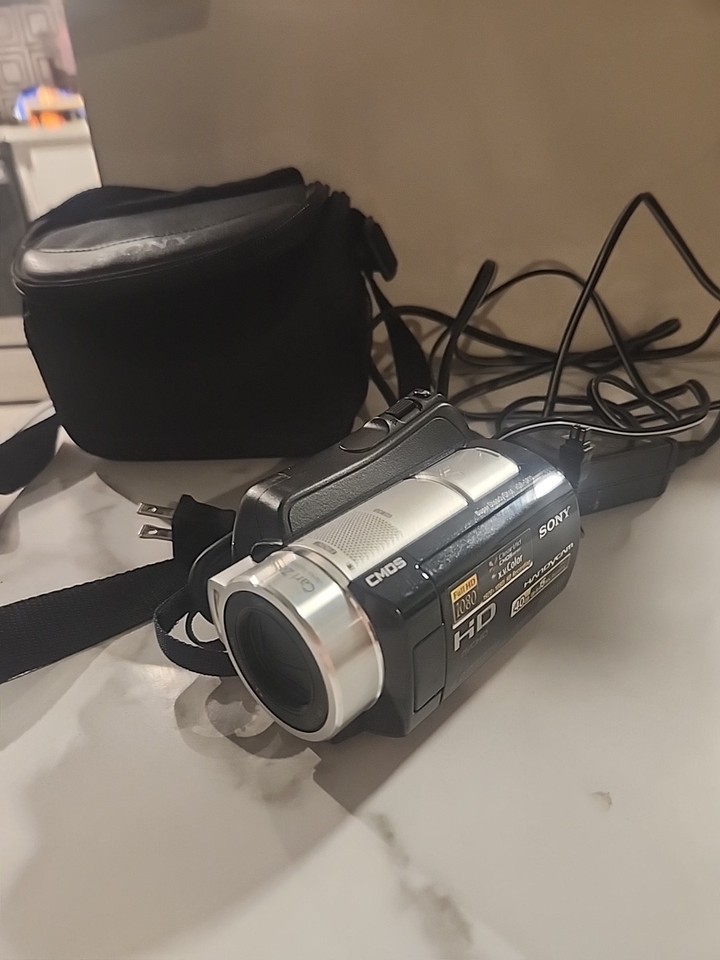 Sony Handycam HDR-SR10 40GB HDD 15x Op Zoom Compact Digital Camcorder W ...