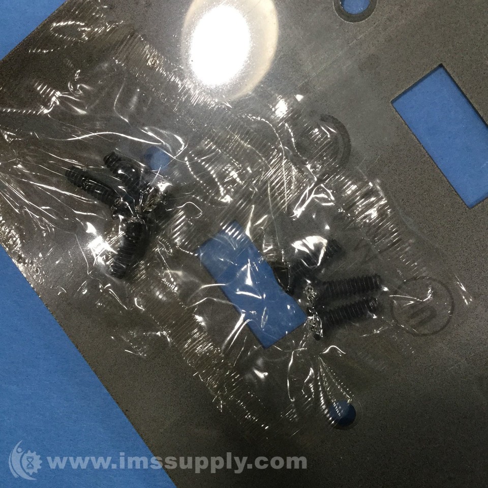 Mulberry Toggle Switch Wall Plate, 3 Gang, 3 Toggle Switch, Brown FNFP ...