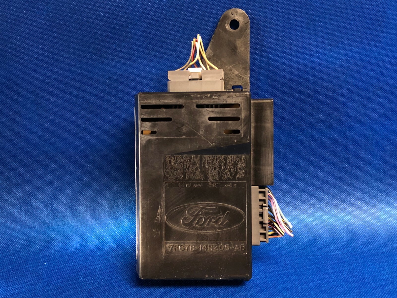 96 MAZDA B3000 GEM ELECTRONIC MULTIFUNCTION CONTROL MODULE F67B-14B205 ...