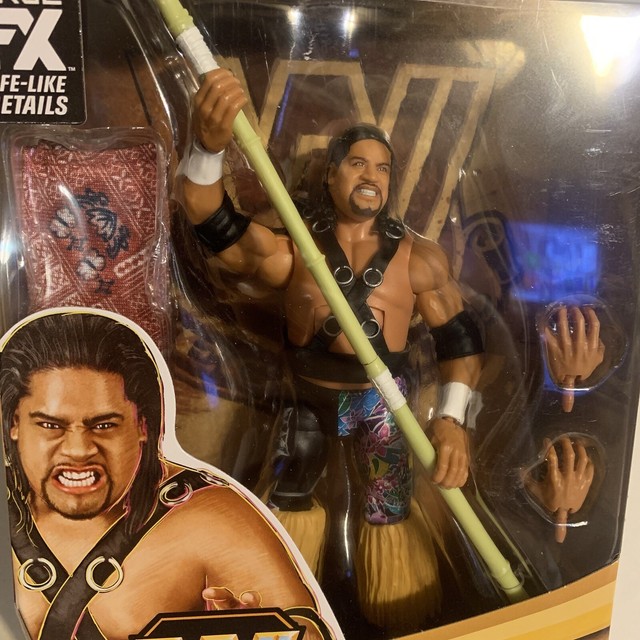 FATU & SAMU WWE Legends 18 Headshrinkers SST 2023 both CHASE for sale ...